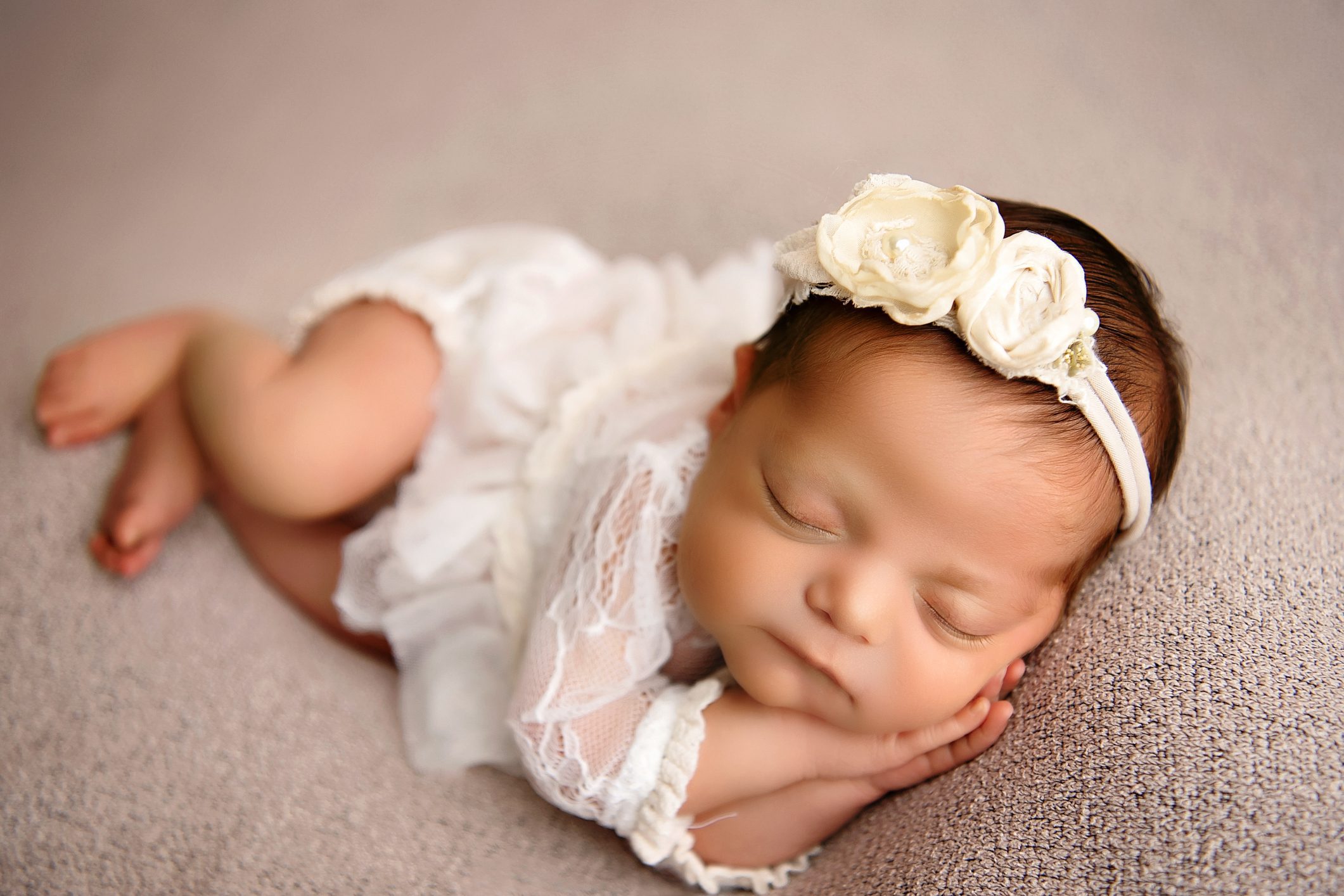 Newborn Session Color Choices | Krystal Garcia Photography | San ...